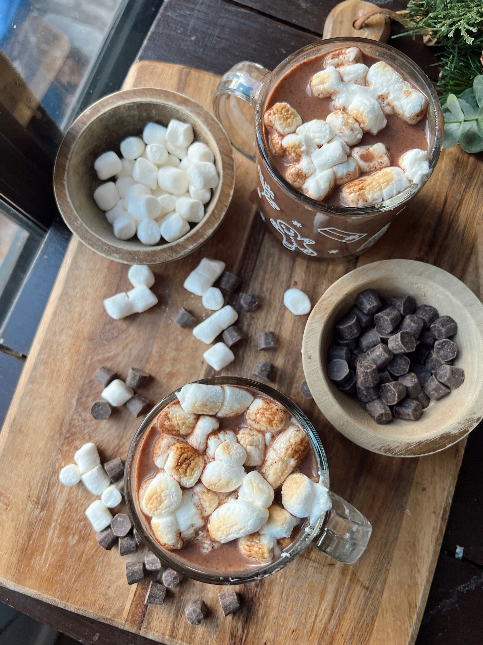 5 Ingredient Vegan Hot Chocolate - Choosing Balance