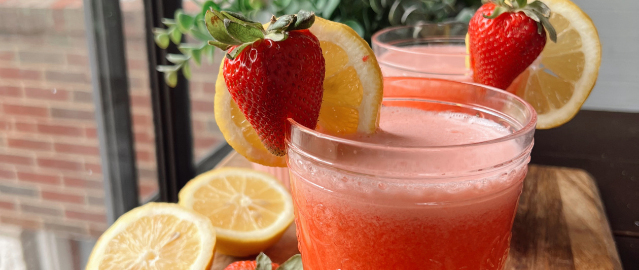 4 Ingredient Strawberry Lemonade - Choosing Balance
