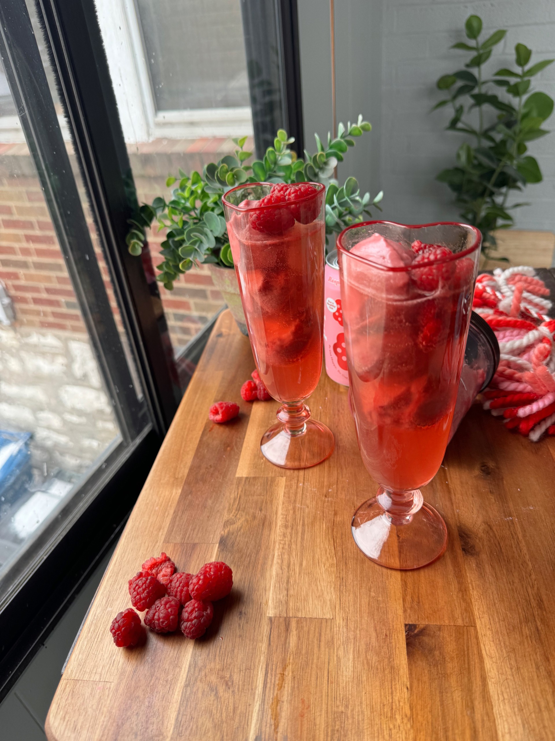 2 Ingredient Valentine's Mocktail - Choosing Balance