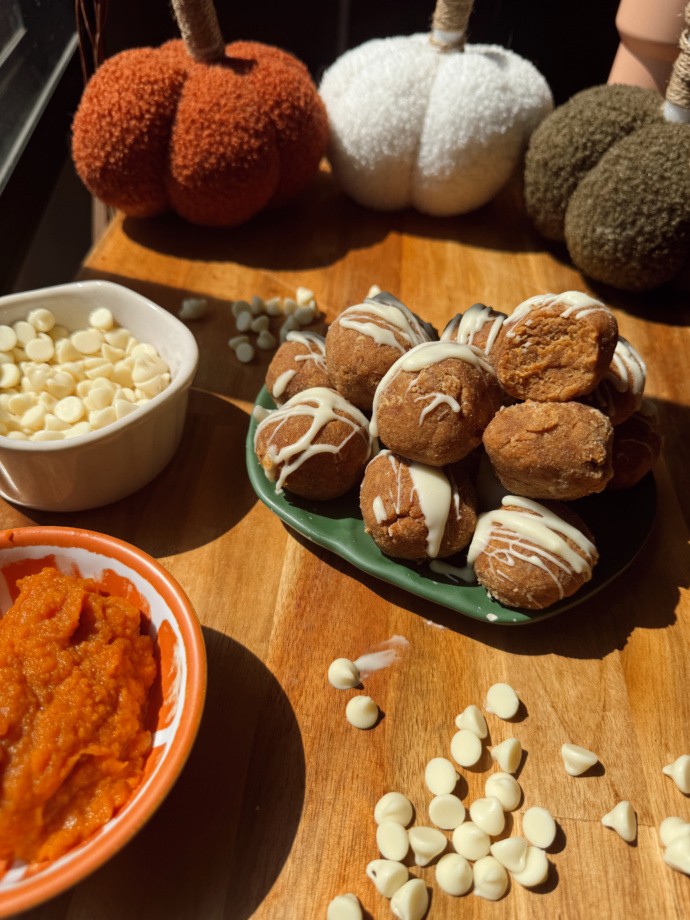 Pumpkin Protein Bites - Choosing Balance